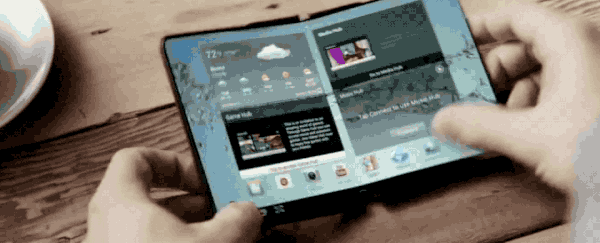 Are folding phones just a fad? – Surya's blog of the sciences.