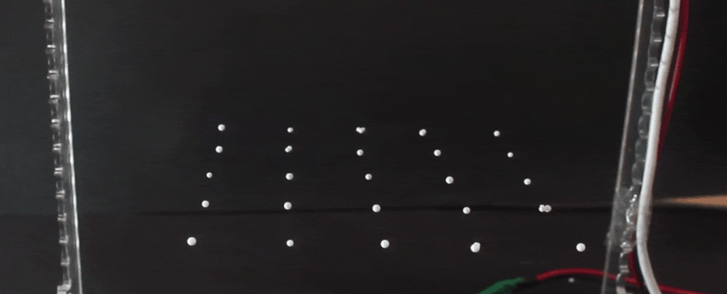 Jaw-Dropping Sound Wave Trick Can Levitate Particles in Different ...