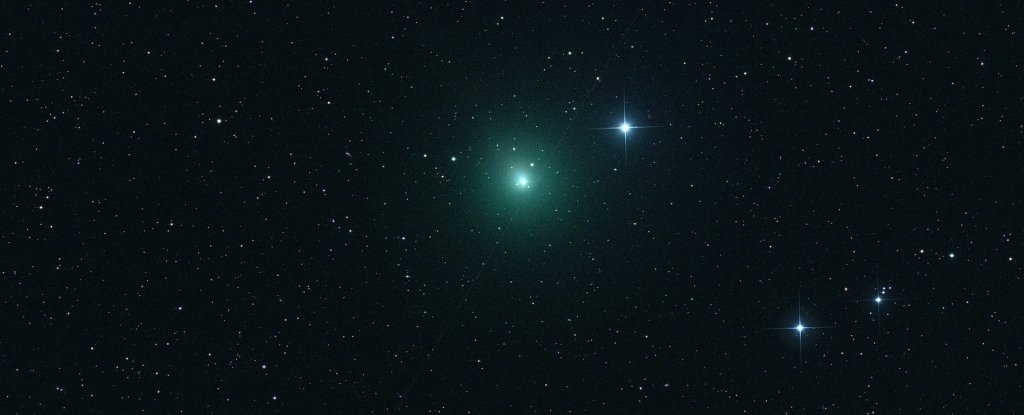 You'd Better Watch Out, The Christmas Comet Is Coming to Town ...