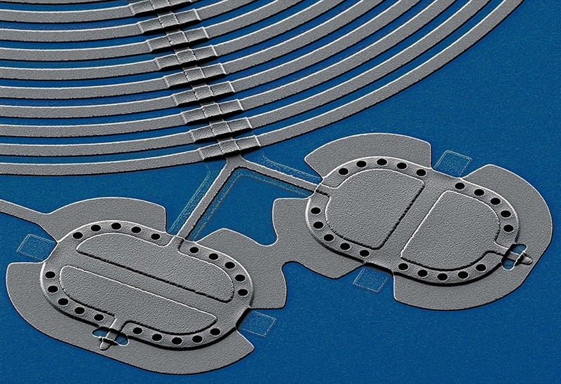 Quantum Entanglement Has Now Been Directly Observed at The Macroscopic ...