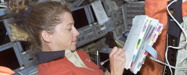 Why Wouldn't NASA Want to Use Pencils in Space? Here's The True Story ...