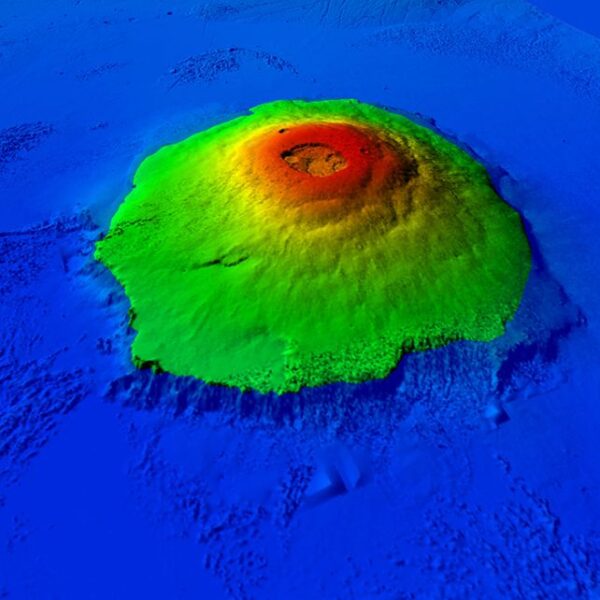 The Biggest Volcano in The Solar System May Once Have Been an Island ...