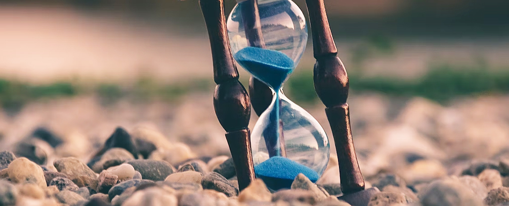 Doomsday Clock Warns We're Alarmingly Close to an Uninhabitable Earth ...