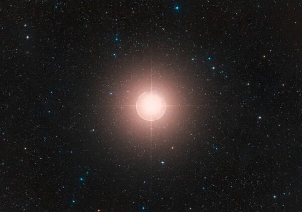 Betelgeuse Is Set to Almost Disappear. Here's How to See It Happen ...