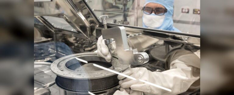 NASA Finally Takes Lid Off The Largest Haul of Asteroid Dust Ever ...