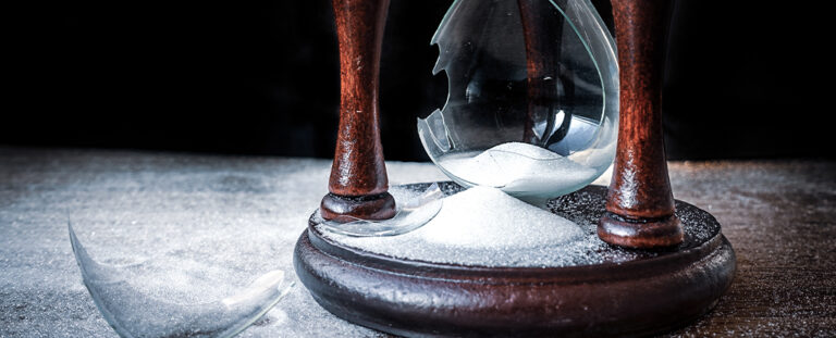 Physicists Discover Evidence of Time Being Reversible in Glass ...