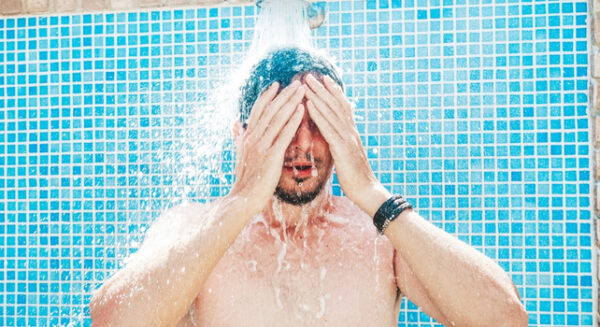 That 'Chlorine' Smell Could Be a Deceiving Sign of a Pool's Hygiene ...