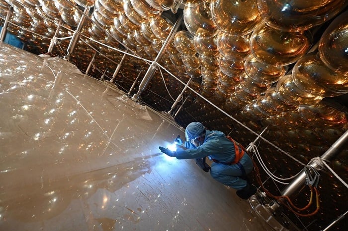 The World's Largest Neutrino Detector Switches on Deep Underground ...