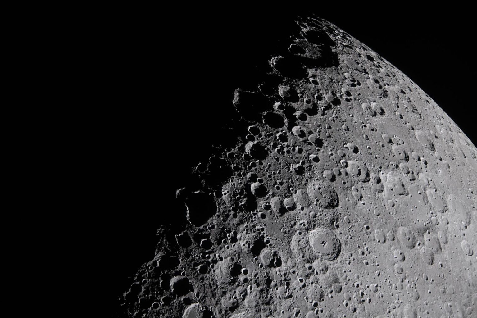NASA's Artemis II Crew Saw Meteorites Striking The Moon in Real Time ...