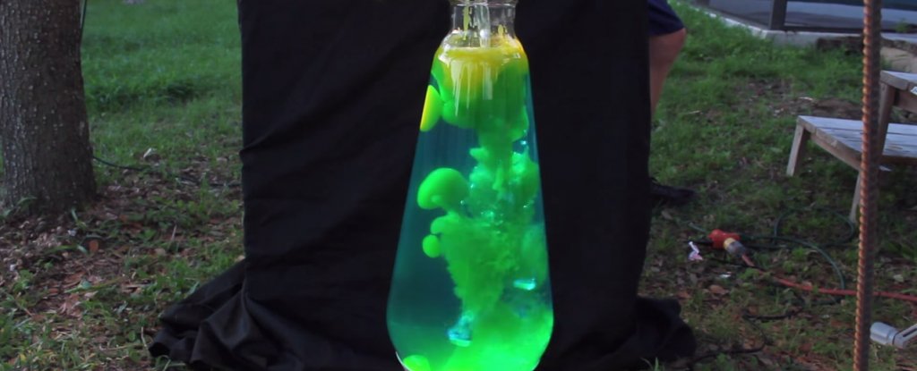 WATCH: What Happens When You Pour Melted Aluminium Into a Lava Lamp ...
