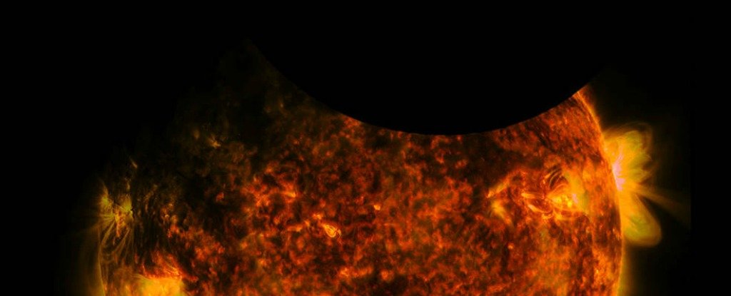 NASA's Solar Satellite Just Filmed a Rare 'Double Eclipse' : ScienceAlert