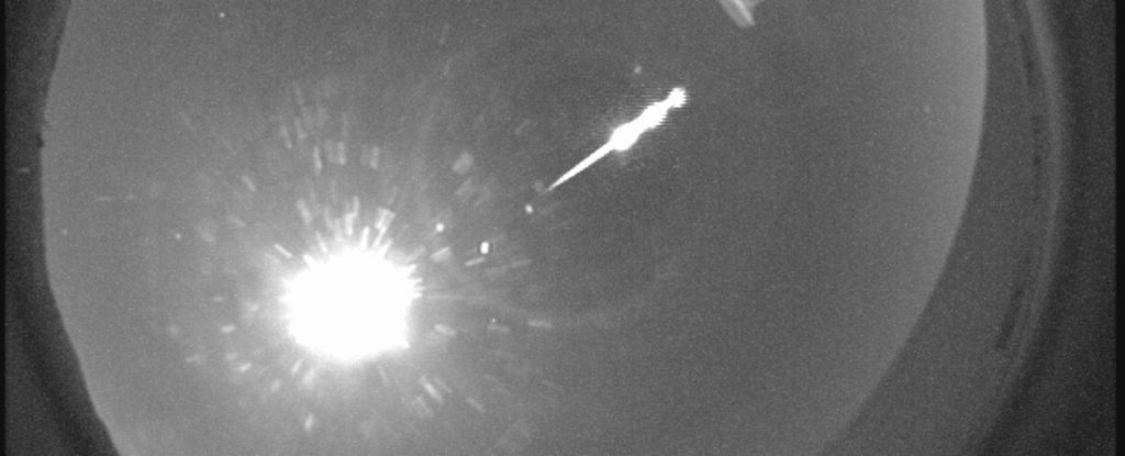 The Taurid Meteor Swarm Peaks This Week, With Visible Fireballs ...