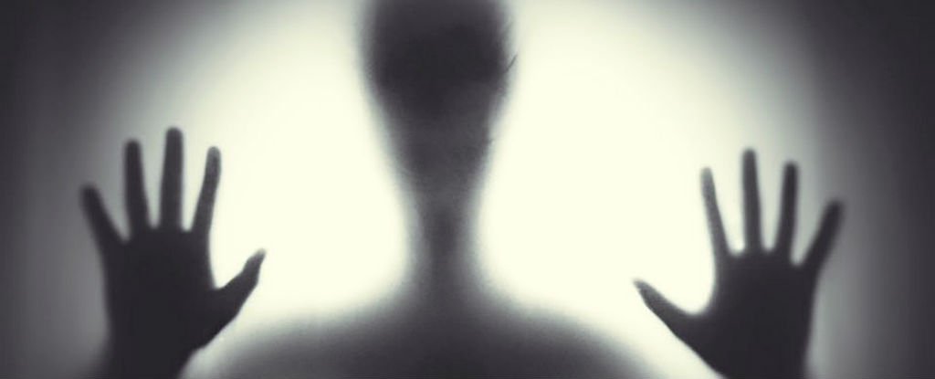 Here's how scientists explain peoples' obsession with UFOs and 'alien ...