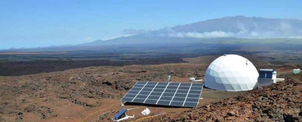 NASA Recruits Start Year-Long Isolation to Simulate Mars Mission ...