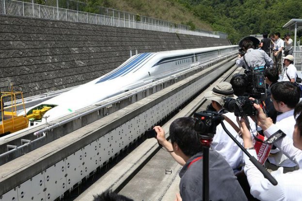 Japan's Maglev Bullet Train Breaks 12-Year Speed Record : ScienceAlert Japan's Maglev Bullet Train Breaks 12-Year Speed Record : ScienceAlert