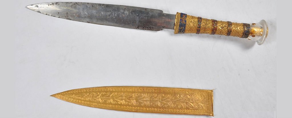 X-Rays Reveal That King Tut Was Buried With a Space Dagger : ScienceAlert