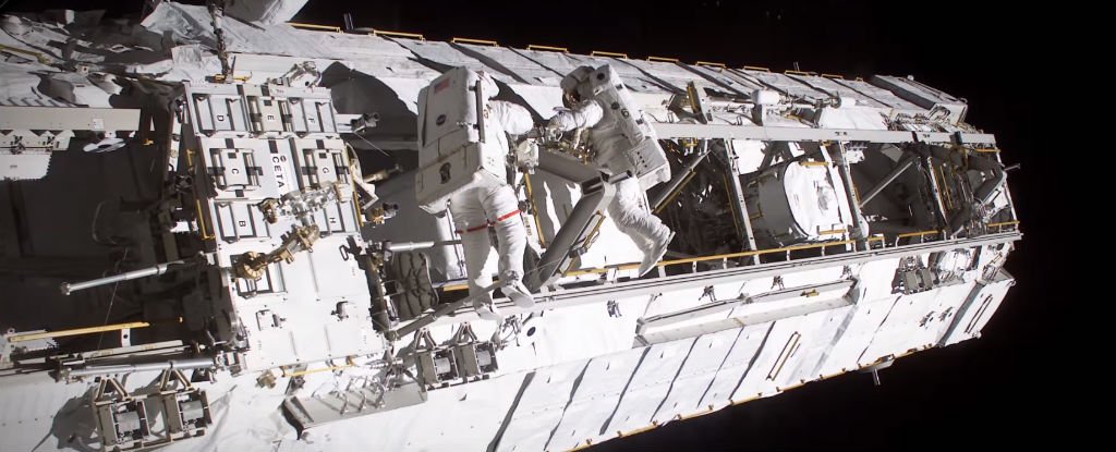 Watch: The Facts Behind The Most Common Misconceptions About Space ...