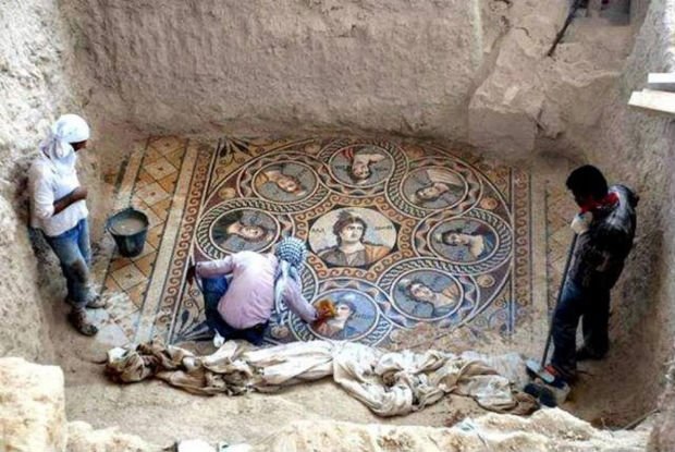 Three Stunning Ancient Greek Mosaics Unearthed on The Syrian Border ...