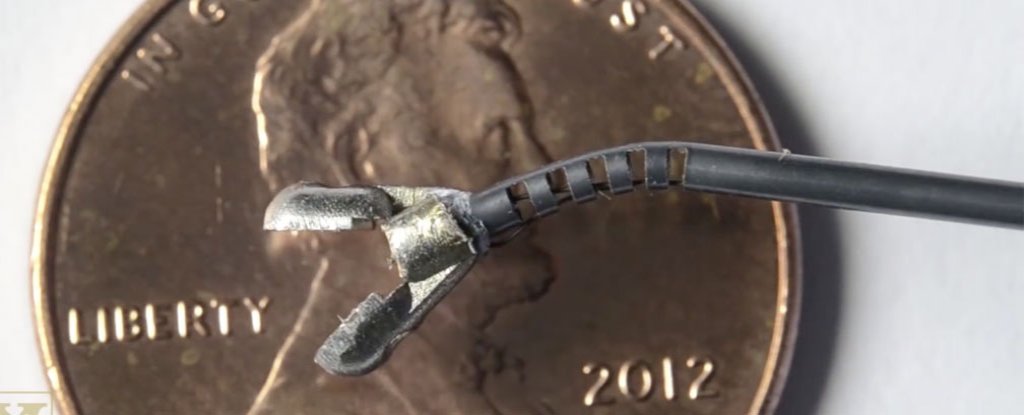 Needle-Sized Surgical Robot Allows Untold Levels of Surgical Precision ...