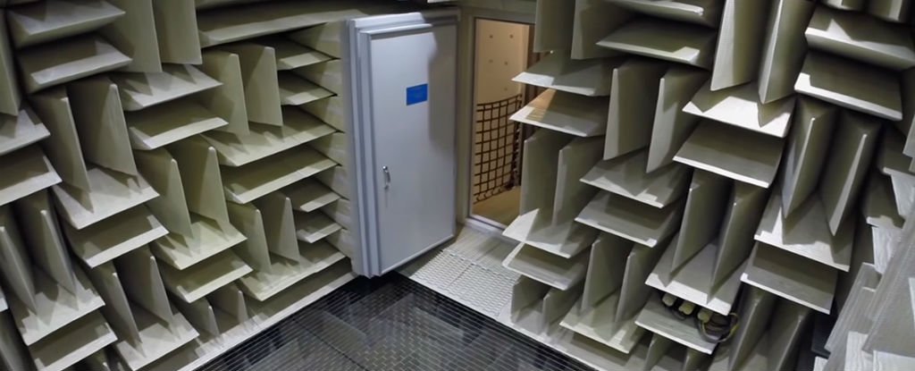 Microsoft's Audio Laboratory Is Officially The Quietest Place on Earth ...